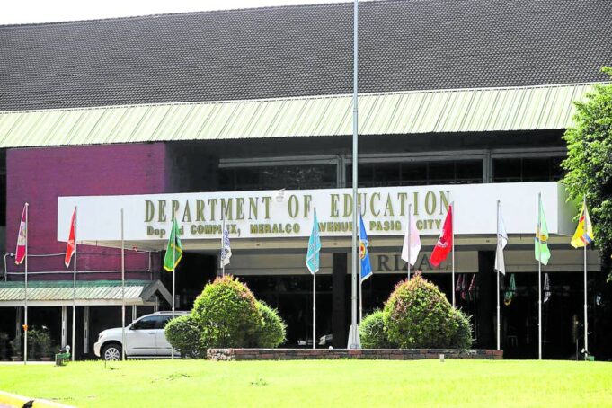 Mental health support palalakasin ng DepEd kasunod ng pagkamatay ng ...
