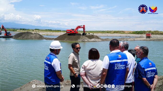 Dizon nangako ng buong taong dredging ng Pinacanauan-Cagayan river ...